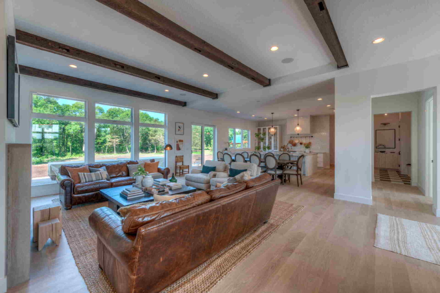 Briwood - Divine Custom Homes